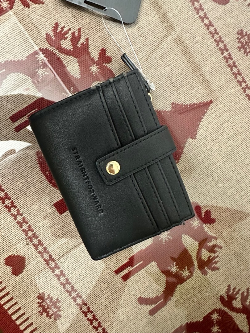 Straightforward wallet, Men's Fashion, Watches & Accessories, Wallets ...