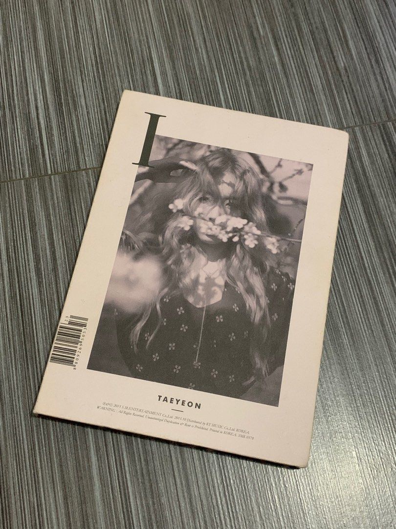 Taeyeon I signed Album (unsealed), Hobbies & Toys, Memorabilia & Collectibles, K-Wave on Carousell