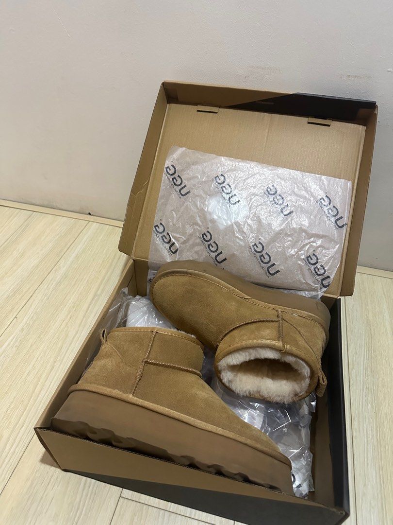 UGG Thick Bottom Ronnie in Chestnut, Women's Fashion, Footwear, Boots ...