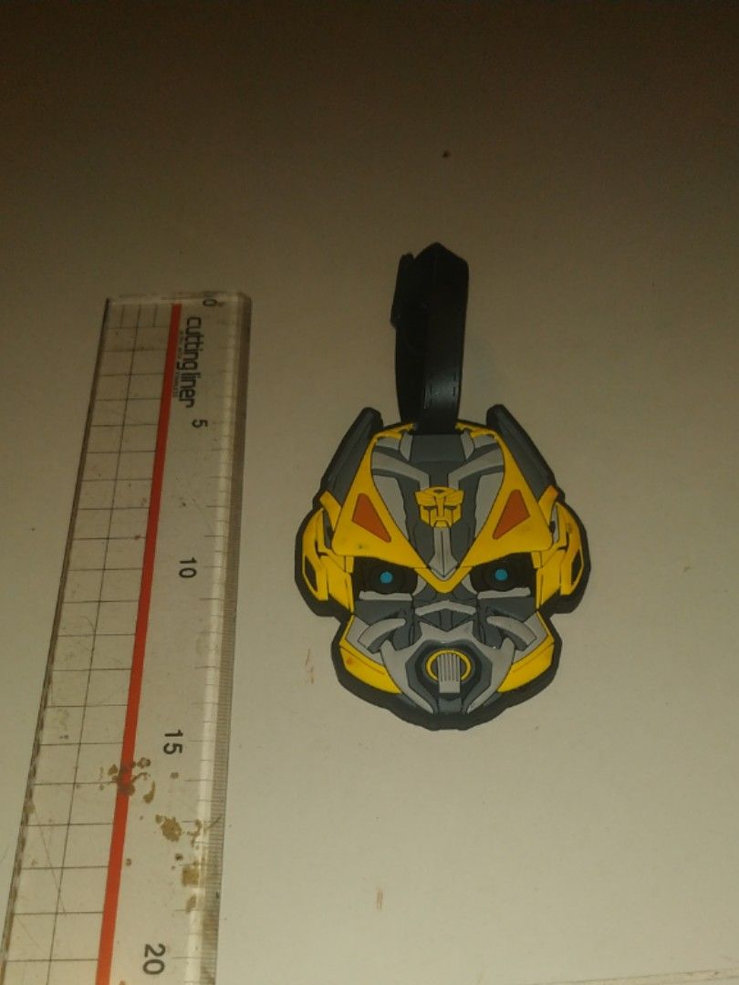Universal Studio 's Transformer Bumblebee Luggage (Large)Name tag ...