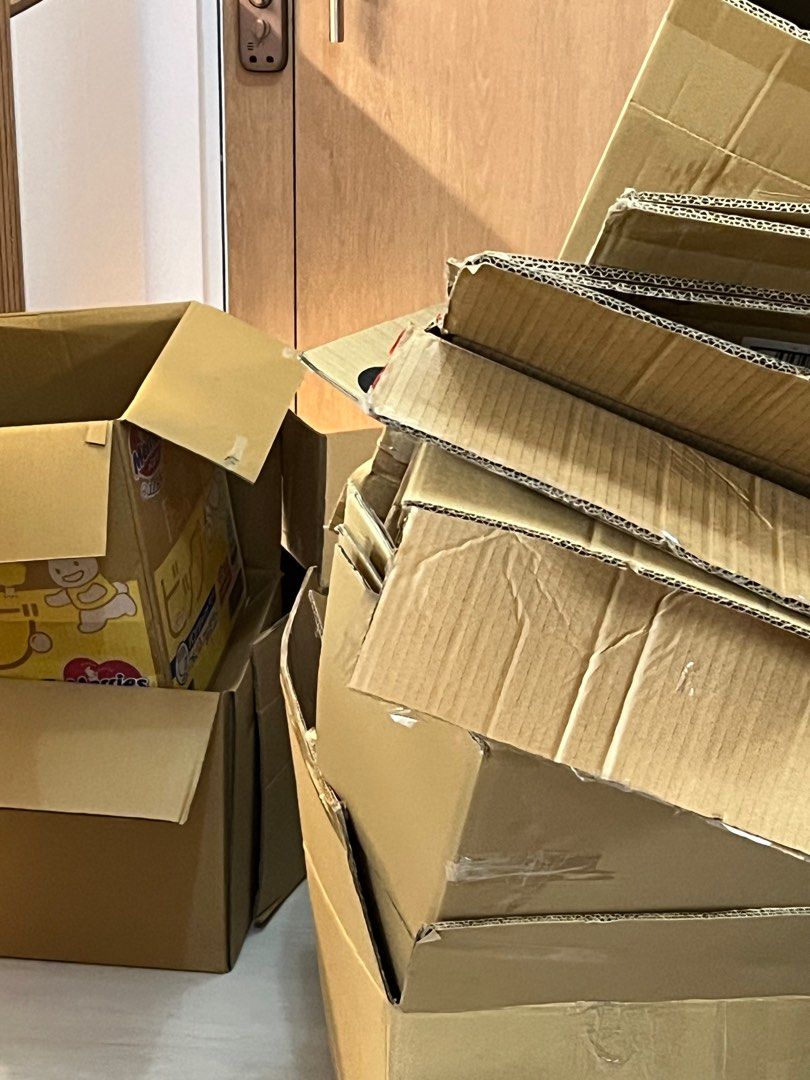 Used carton box, Everything Else on Carousell