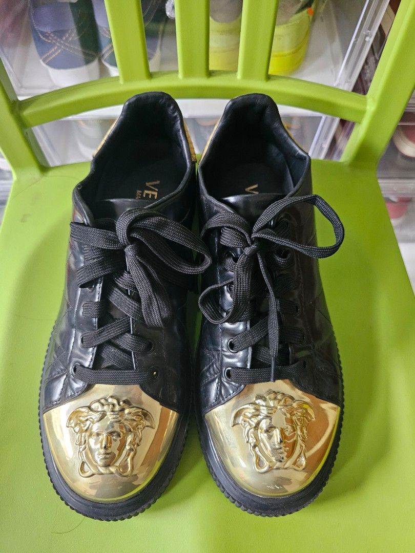 Versace Medusa, Fesyen Pria, Sepatu , Sepatu Formal di Carousell