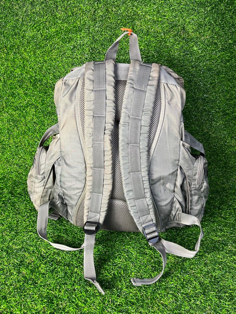 Vintage Nike y2k Backpack, Men's Fashion, Bags, Backpacks on Carousell