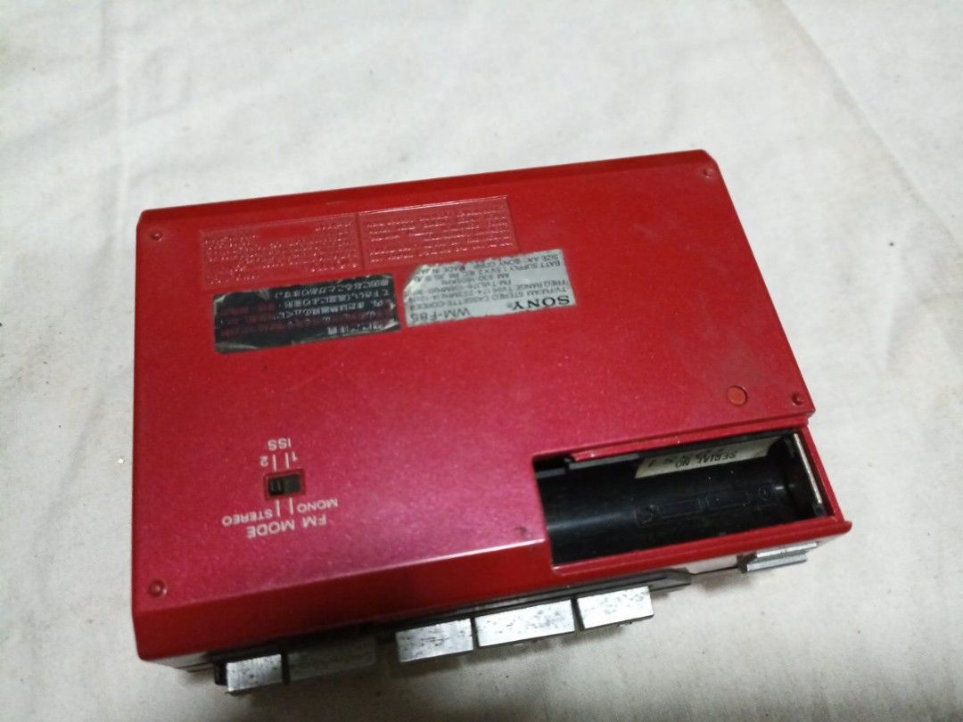 Vintage Red Sony Walkman WM-F85 1985, Audio, Portable Music Players on ...