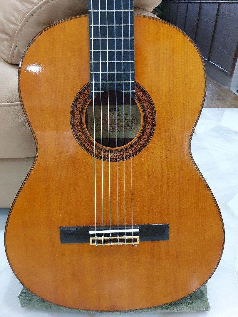 Vintage Yamaha G-231 Classical Guitar, Hobbies & Toys, Music & Media, Musical Instruments on ...