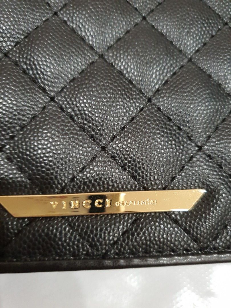 Wallet on chain vincci, Women's Fashion, Bags & Wallets, Wallets & Card ...