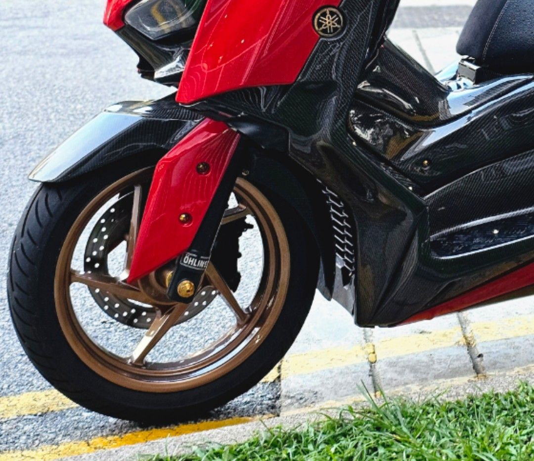Yamaha Xmax 300 Rim, Motorcycles, Motorcycle Accessories on Carousell