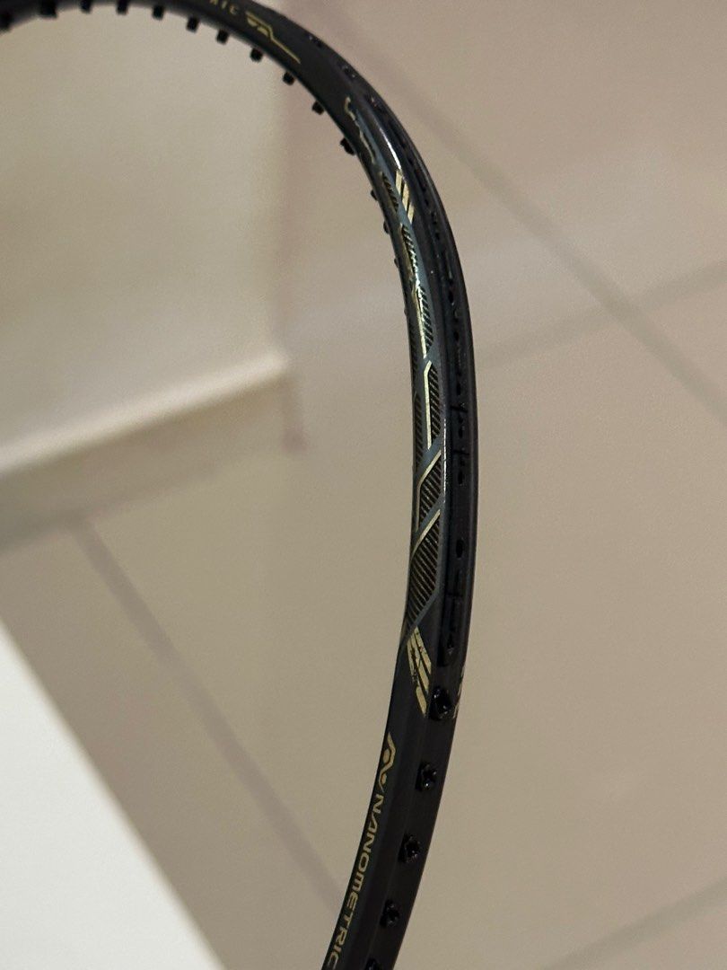 Yonex Voltric Z-Force II Black Gold, Sports Equipment, Sports & Games ...