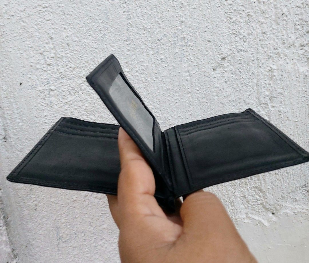 Balmain Paris Men's Bifold Wallet, Men's Fashion, Watches & Accessories ...