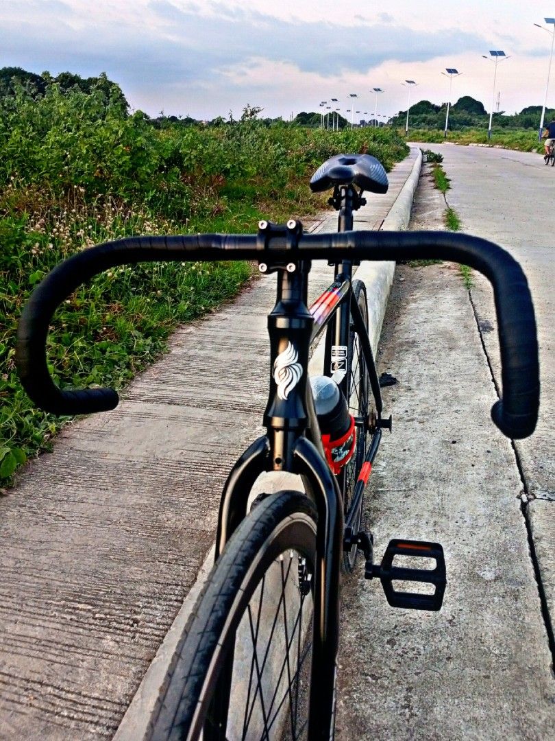 Betta alien fixie road bike, Sports Equipment, Bicycles & Parts ...