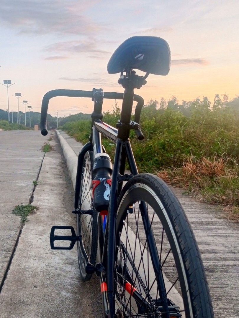 Betta alien fixie road bike, Sports Equipment, Bicycles & Parts ...