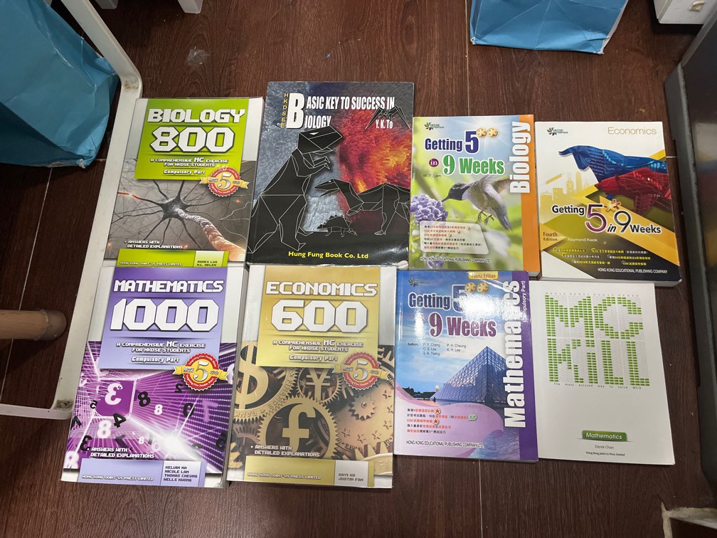 Bio Econ Maths精讀筆記, 興趣及遊戲, 書本 & 文具, 教科書 - Carousell