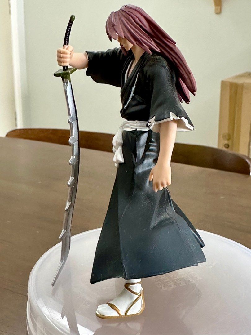 Bleach figure Renji Abarai, Hobbies & Toys, Collectibles & Memorabilia ...
