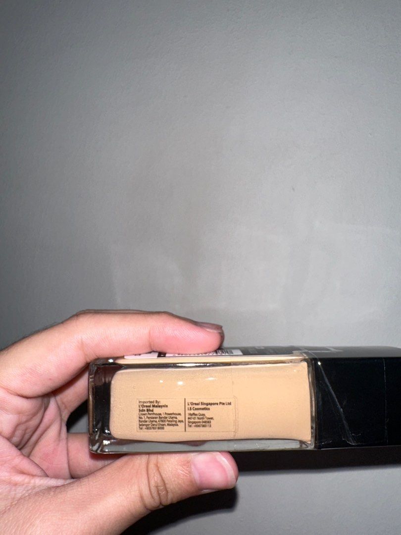 BNWT BNIP MAYBELLINE FIT ME FOUNDATION SHADE 220 MATTE + PORELESS ...
