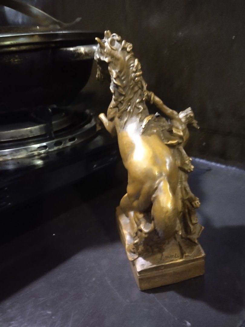 Brass victory horse statue display, Hobbies & Toys, Memorabilia ...