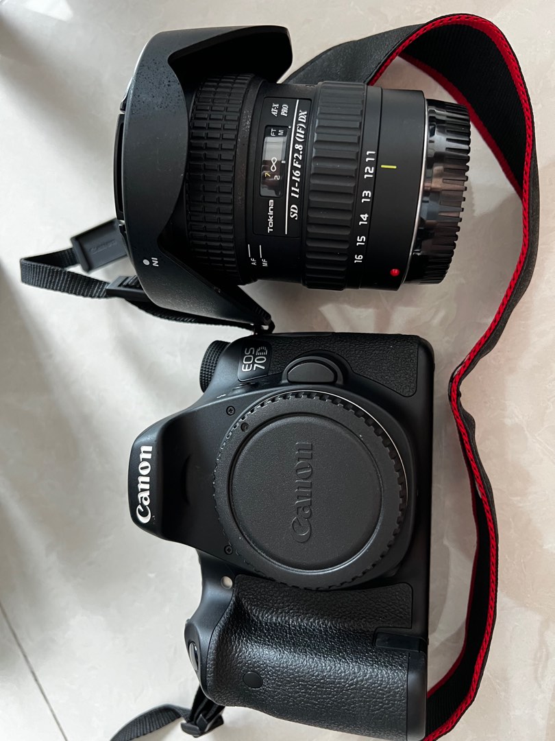 Canon 70d extremely low shutter count, Photography, Cameras on Carousell