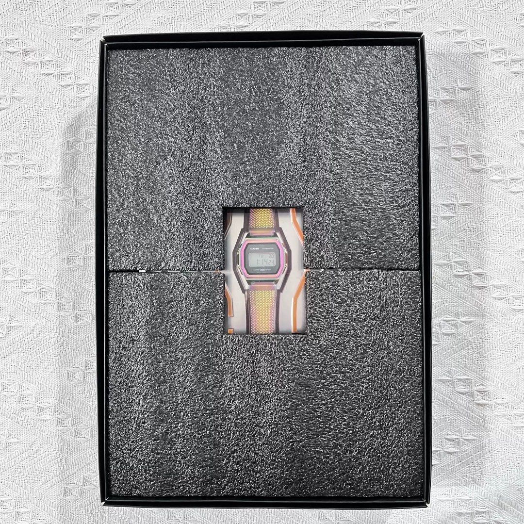 Casio Rainbow A1000PRW Digital Watch, Men's Fashion, Watches ...