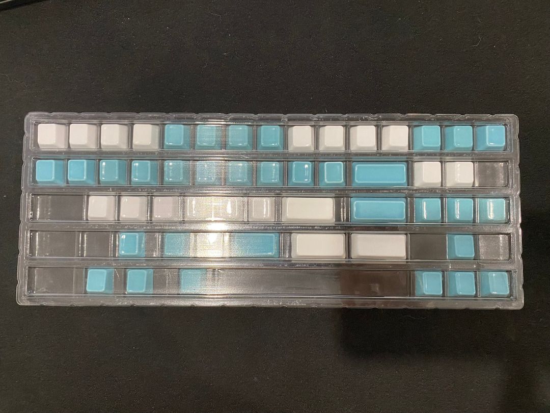 Cerakeys Ceramic Keycaps V1 Blank all white and white/teal, Computers ...