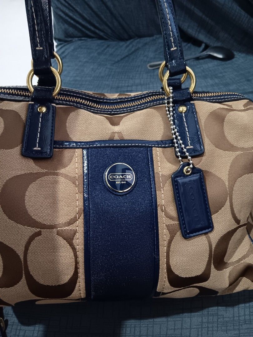 Coach Two Way Bag, Women's Fashion, Bags & Wallets, Cross-body Bags on ...