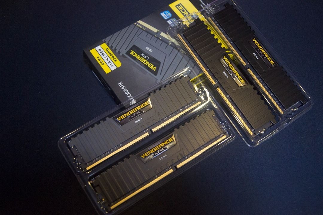 Corsair Vengeance LPX 32GB DDR4 3200MHz C16 Desktop Memory Kit ...