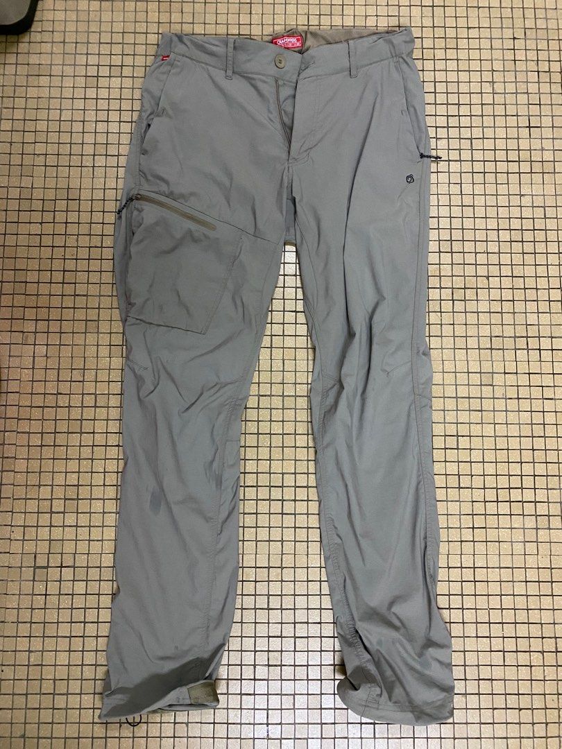 Craghoppers outdoor field cargo pants, Men's Fashion, Bottoms, Trousers ...