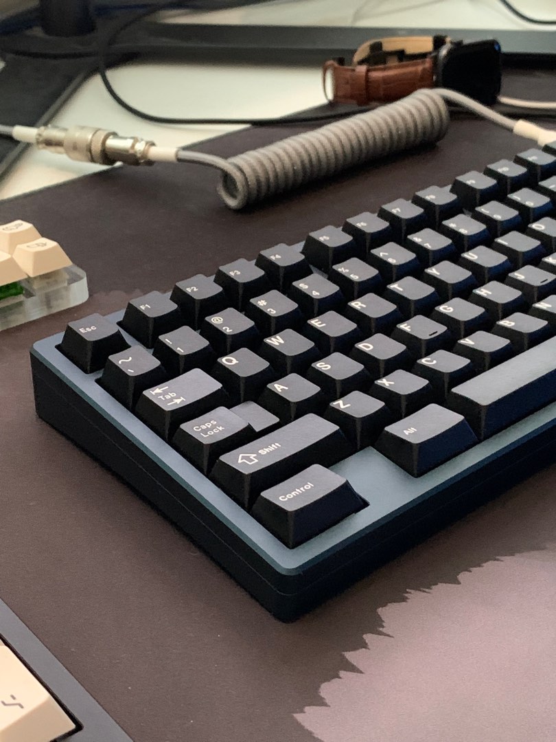 Custom mechanical keyboard - Fully Personalised Typing Experience ...