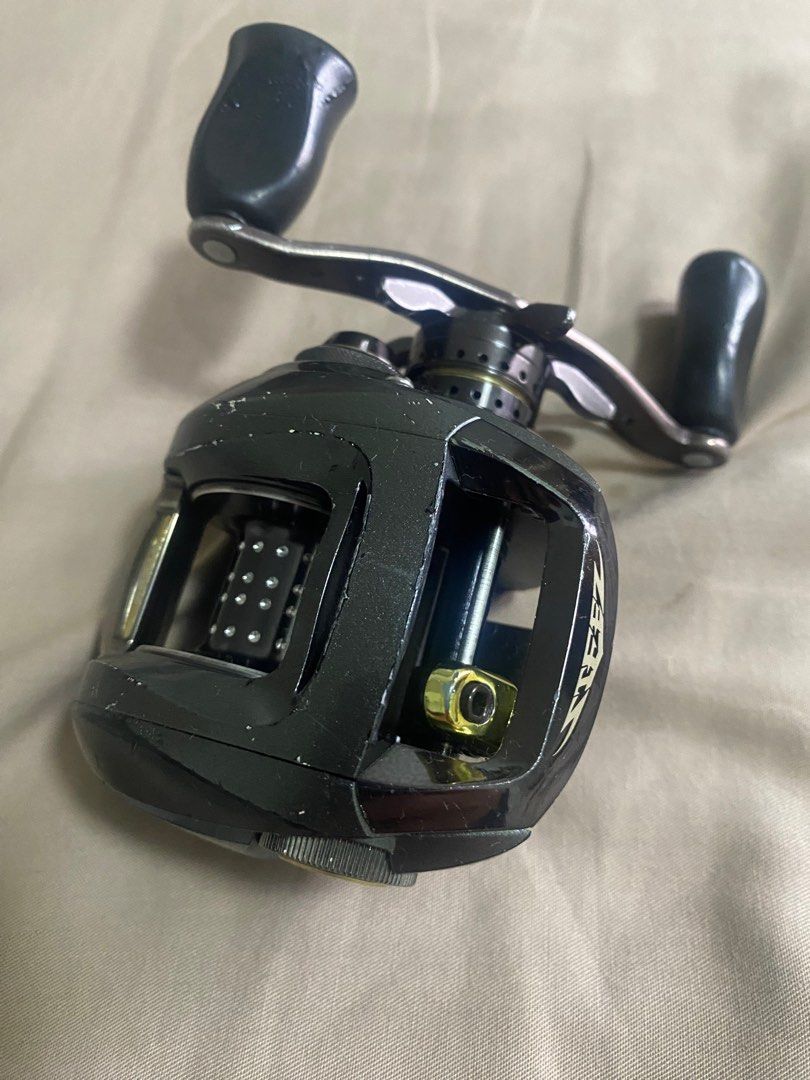 Daiwa steez 100hl, Sports Equipment, Fishing on Carousell
