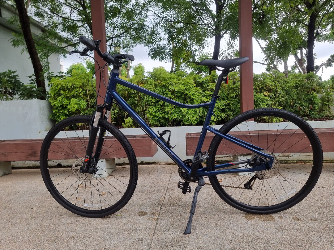 DECATHLON HYBRID BICYCLE RIVERSIDE 500 WITH DISC BRAKES (M/L SIZE ...