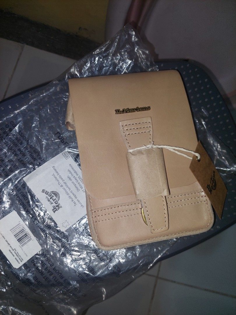 DOCMART TAS DR MARTENS REPORTER BAG CREAM BEIGE LEATHER NEW ORIGINAL ...