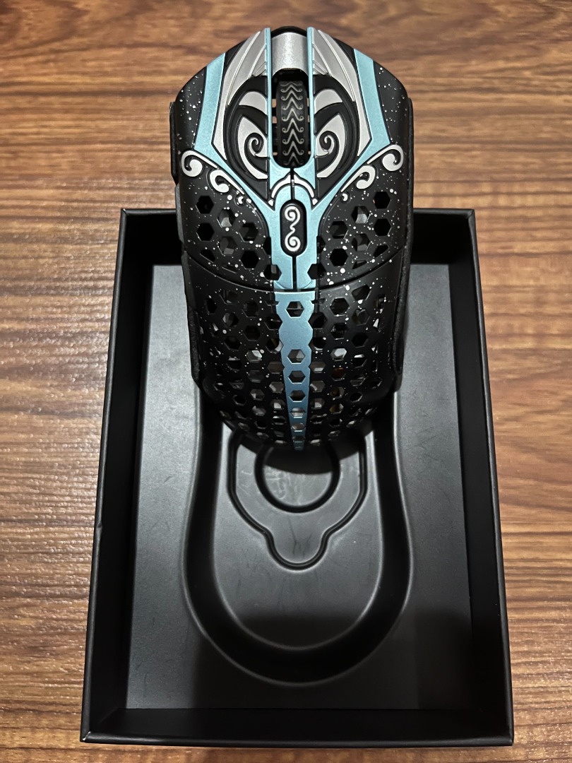 Finalmouse Starlight-12 Phantom Small, Computers & Tech, Parts ...