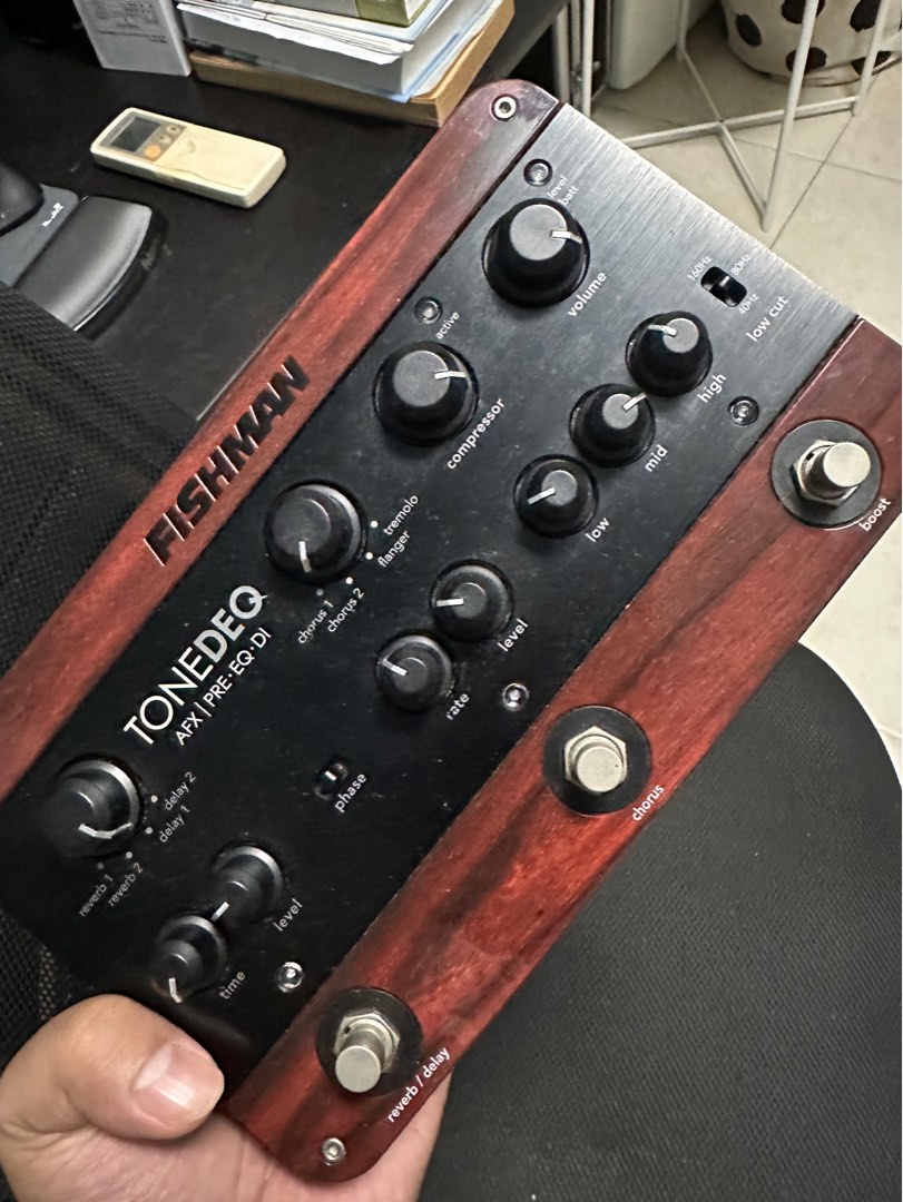 Fishman ToneDeq, Hobbies & Toys, Music & Media, Music Accessories on ...