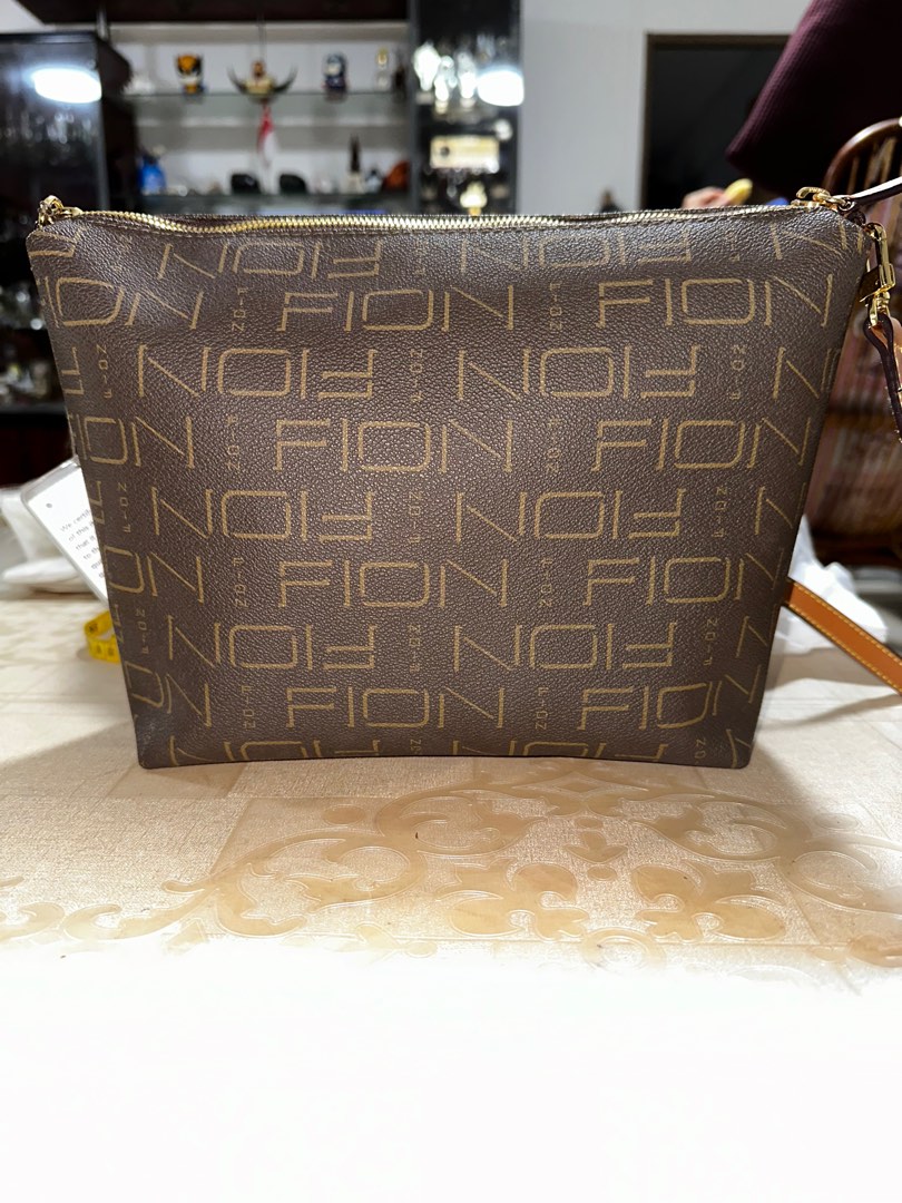 Foin bag, Luxury, Bags & Wallets on Carousell