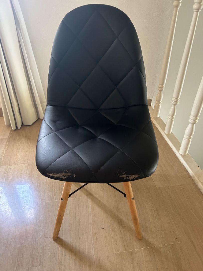 Free Black Chair, Furniture & Home Living, Furniture, Chairs on Carousell