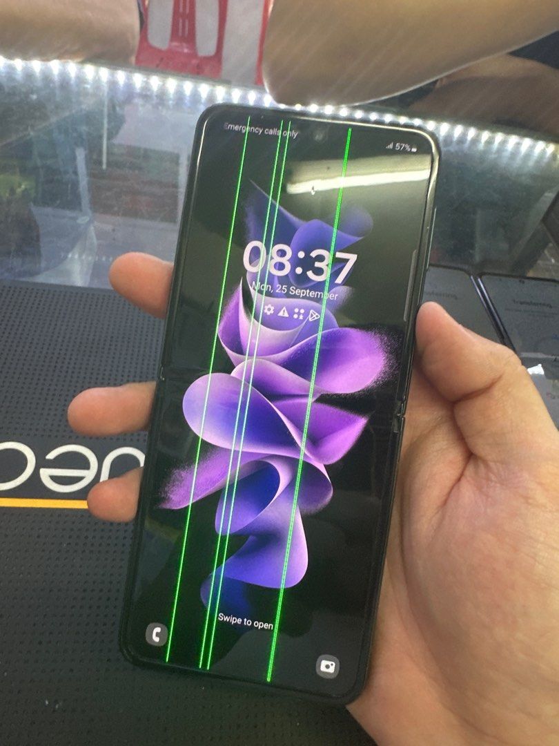 Galaxy Z Flip 3 Lavender 256GB, Mobile Phones & Gadgets, Mobile Phones ...
