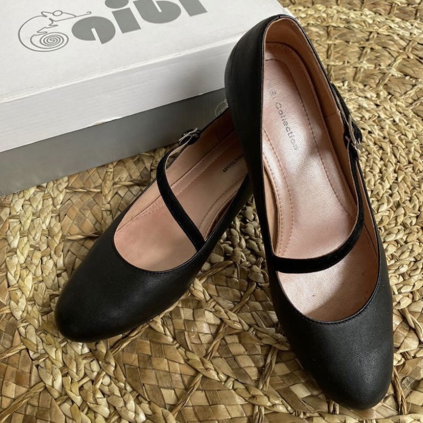 GIBI Black Leather Shoes, Women's Fashion, Footwear, Heels on Carousell