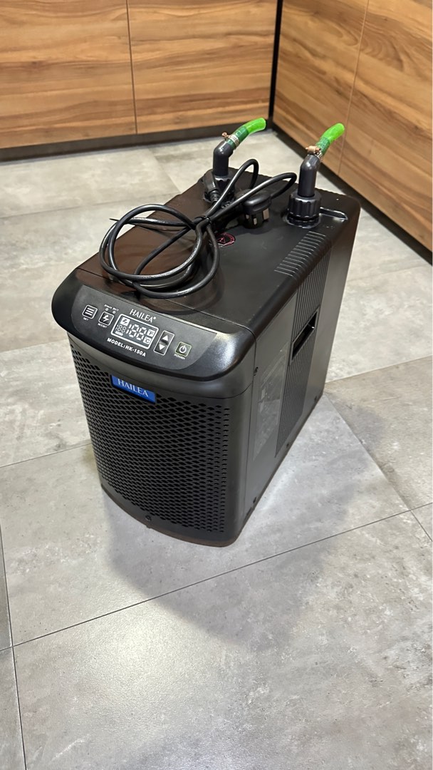 Hailea HK-150A chiller & FOC food timer , Pet Supplies, Homes & Other ...