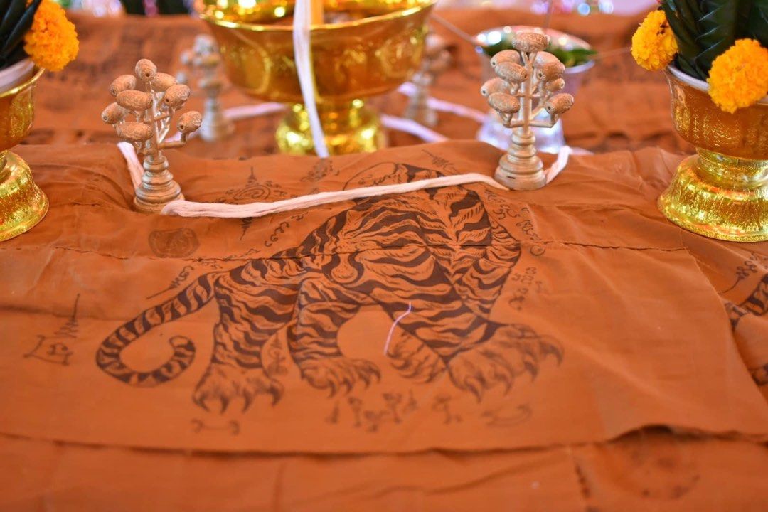 Headless Tiger Wat Sangkrapridi #7 Immortal Tiger, Hobbies & Toys ...