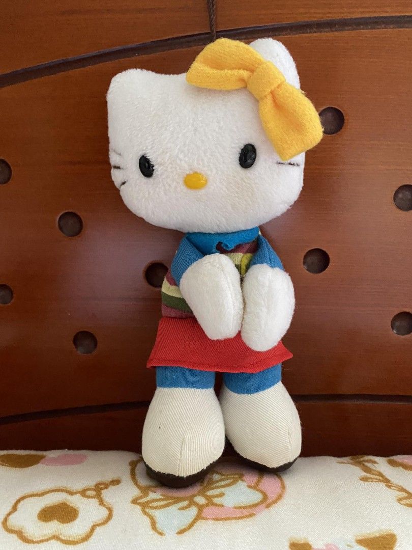 Hello Kitty Long legs, Hobbies & Toys, Toys & Games on Carousell