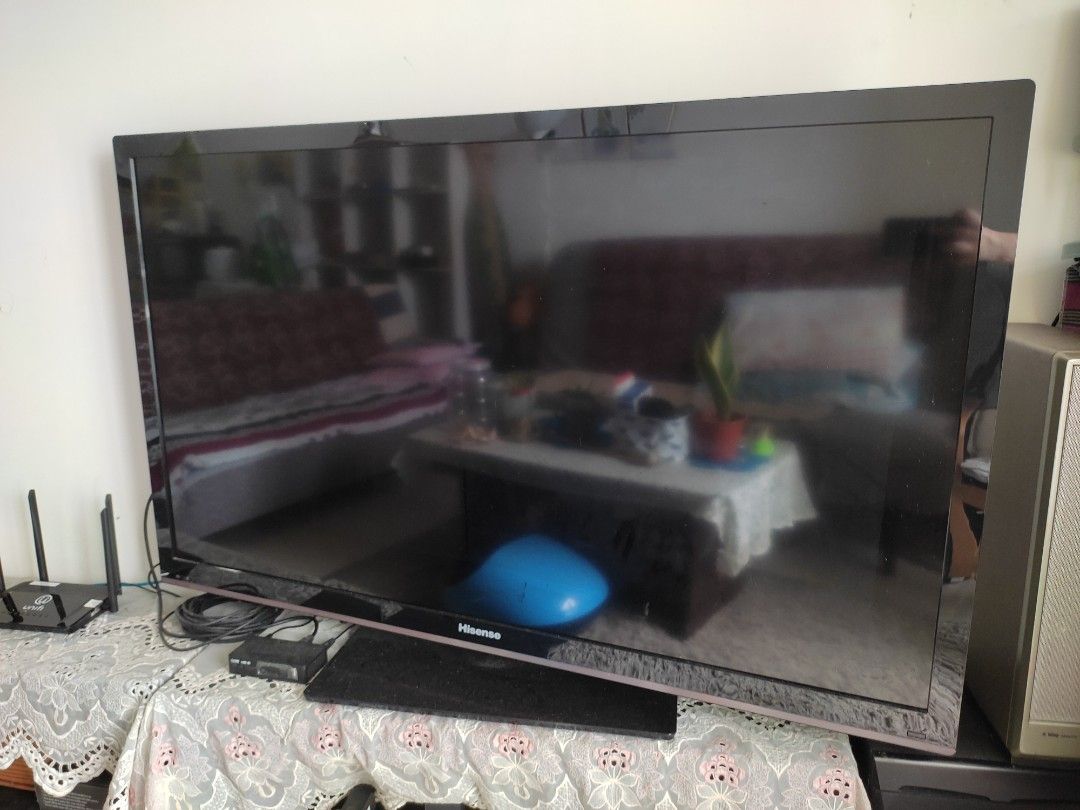 Hisense 50' TV second hand, TV & Home Appliances, TV & Entertainment ...