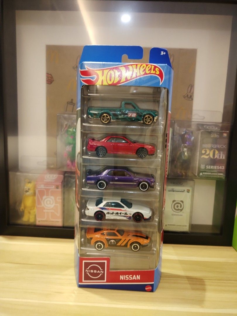 Hotwheel Nissan 5 Pack, Hobbies & Toys, Toys & Games on Carousell