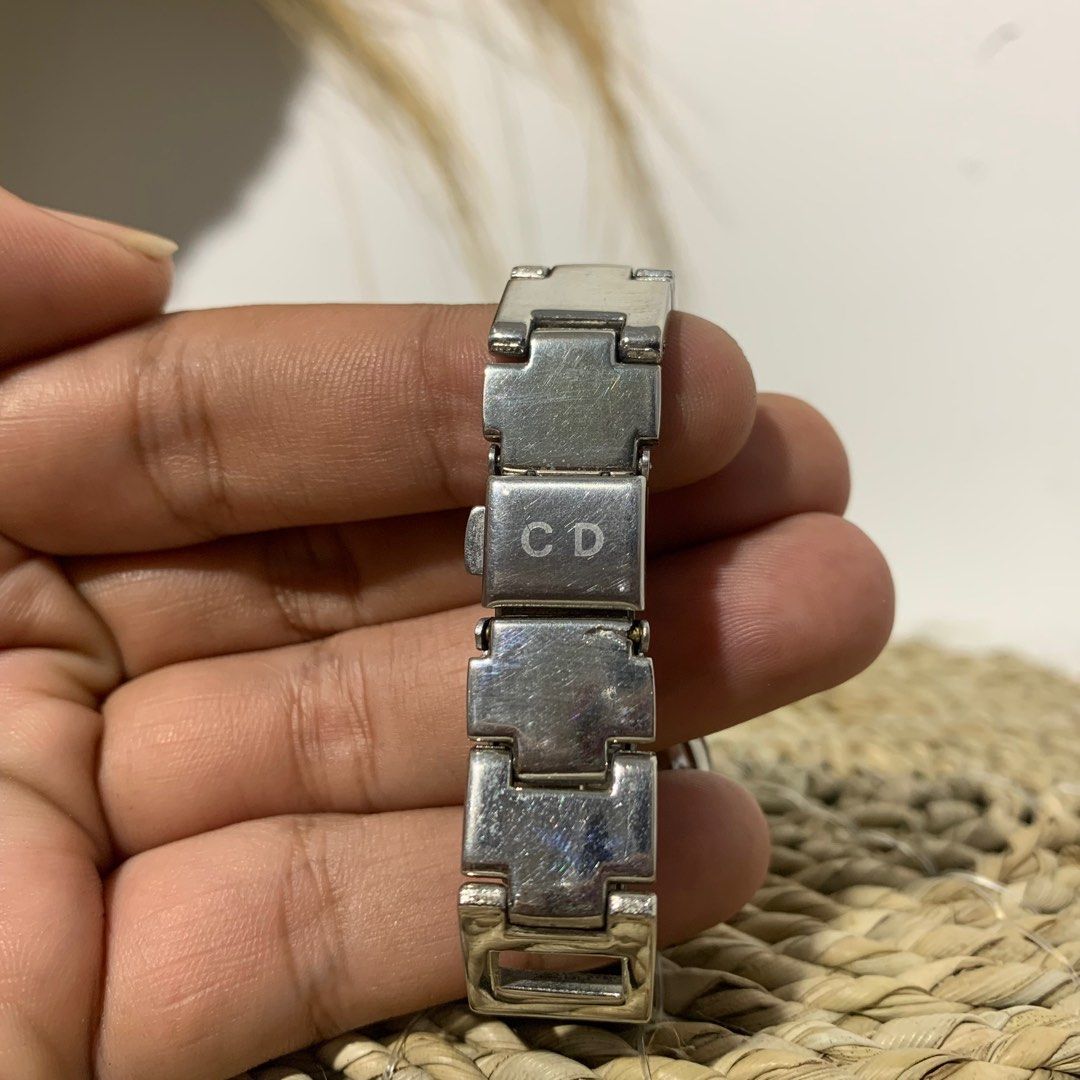jam tangan Christian Dior, Barang Mewah, Jam Tangan di Carousell