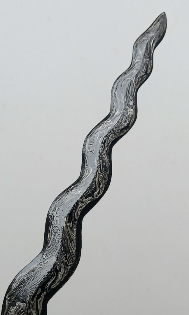 Keris Madura Luk 13 Patrem Feminine Keris Collection Purposes, Hobbies ...
