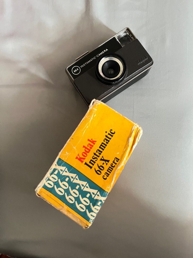 Kodak Instamatic 66-X Film Camera, Photography, Cameras on Carousell