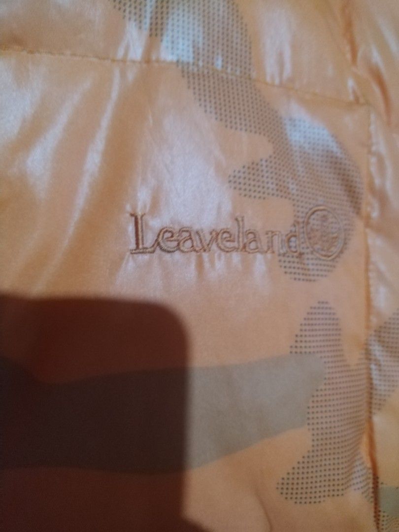 Leaveland Puffer Vest, Men's Fashion, Coats, Jackets and Outerwear on ...