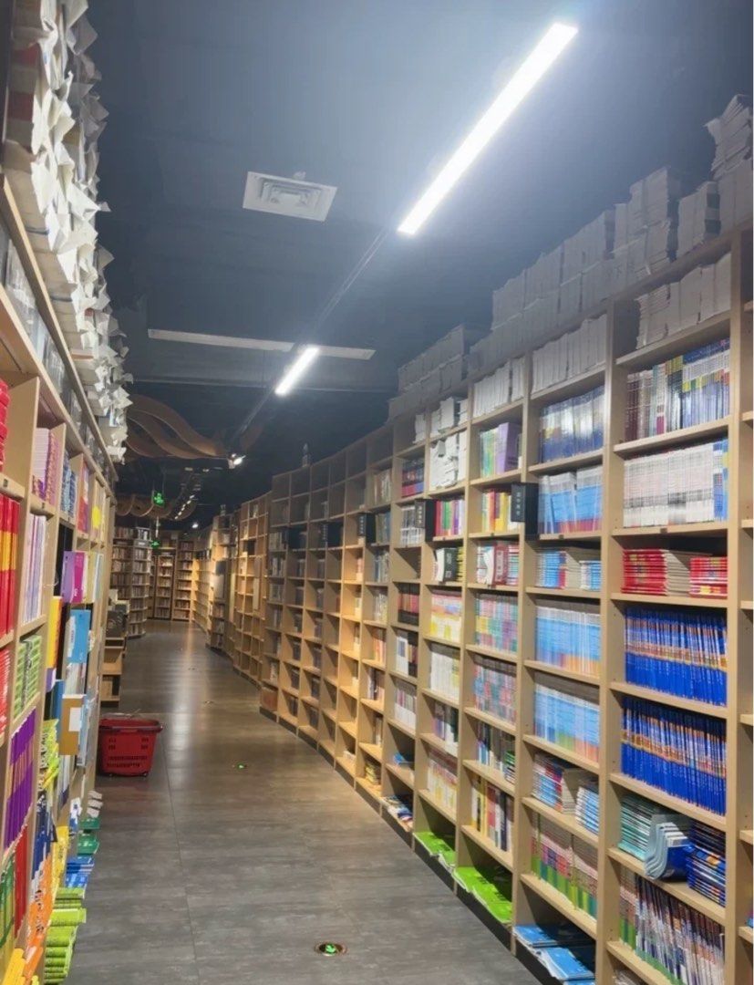 LED strip lighting (Track Lights) warm white 100w, Furniture & Home ...