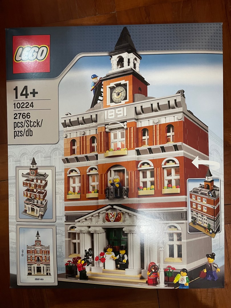 全新LEGO。10224 - Town Hall, 興趣及遊戲, 玩具 & 遊戲類 - Carousell