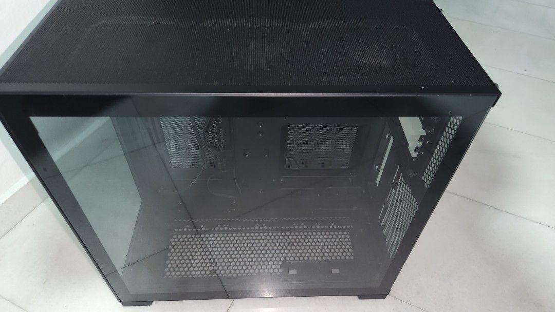 Lian Li O11 Dynamic Evo 11D With Upright GPU KIT and PCIE4.0 riser ...