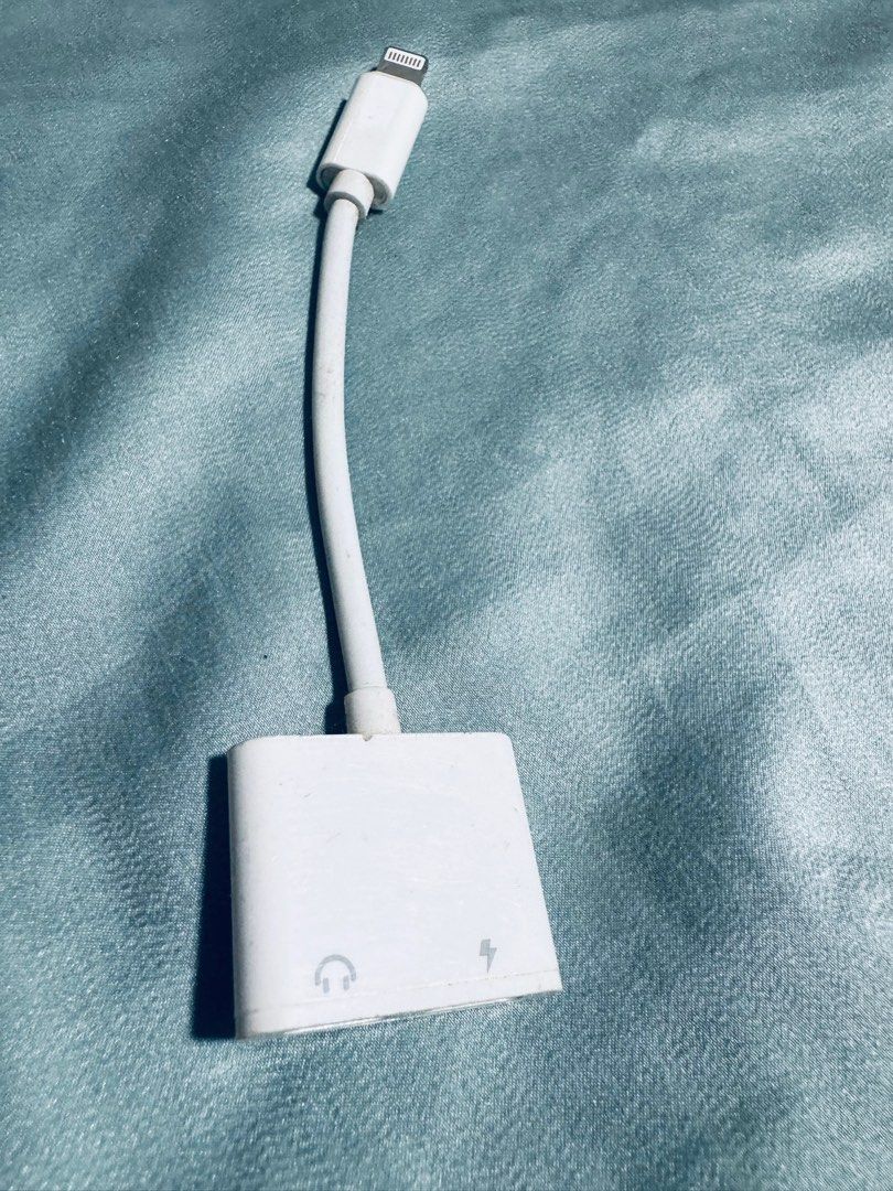 Lightning cable split connector for lightning cable insert, Computers ...