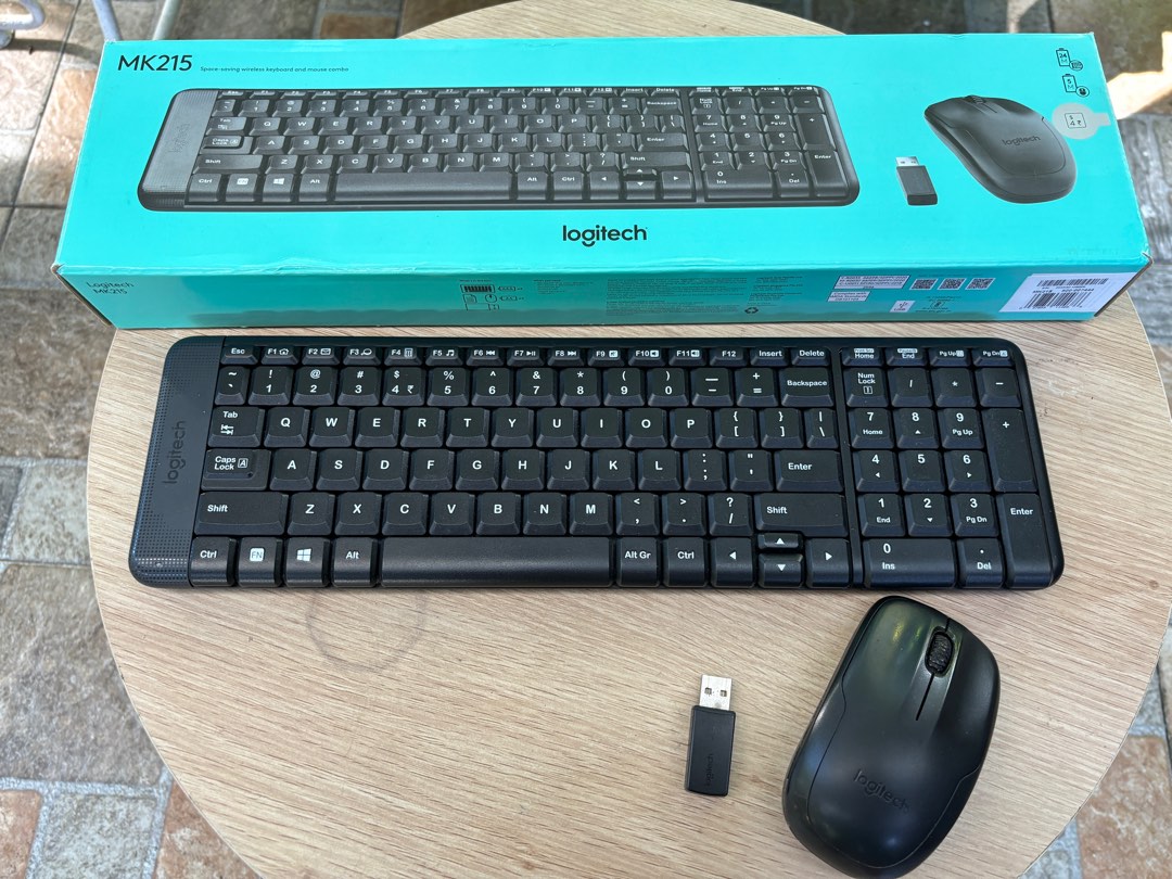 Logitech Mk215 Wireless Mouse And Keyboard Computers And Tech Parts And Accessories Computer
