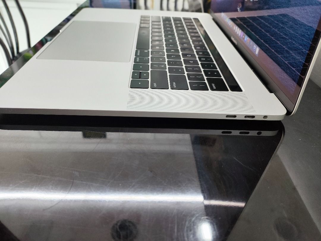 MacBook Pro 8-Core i9 2.4GHZ 32GB RAM/512GB 2019 15.6", Computers ...